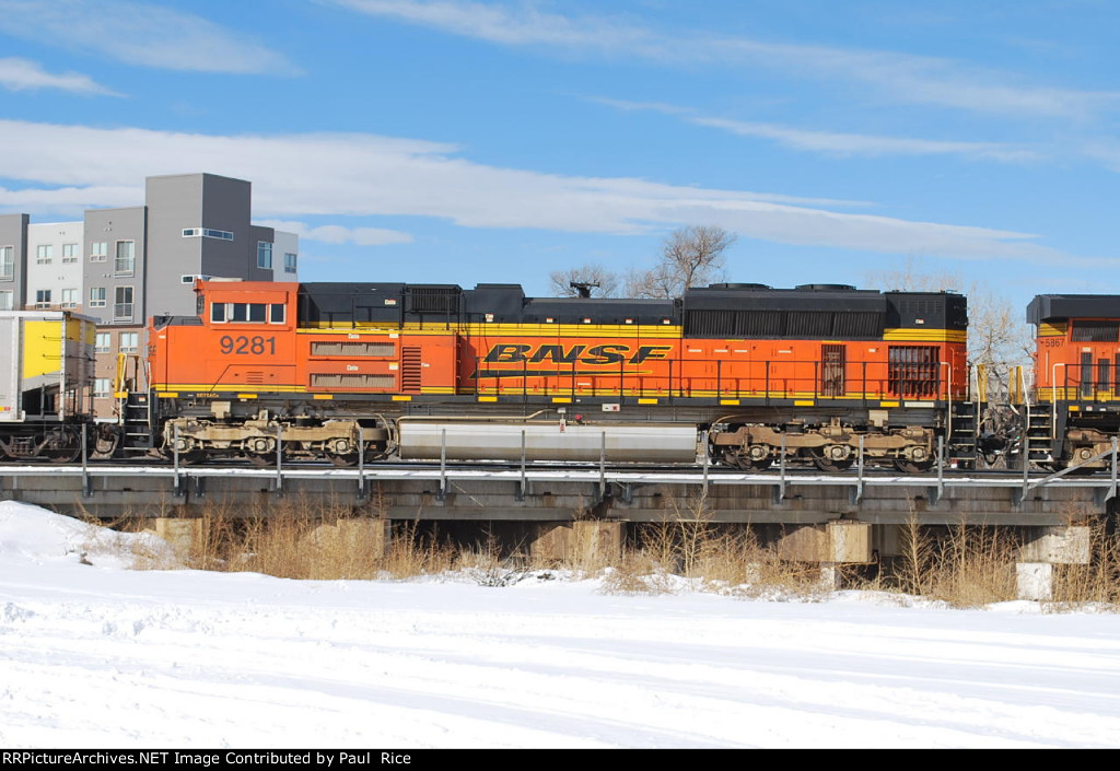 BNSF 9281